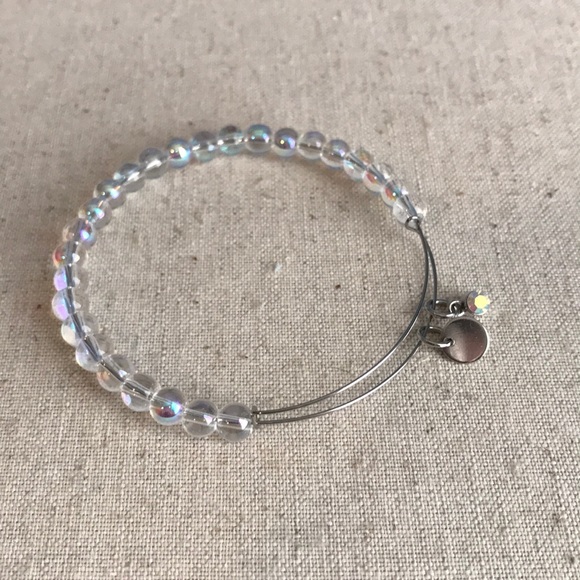 Jewelry | Beaded Expandable Bracelet | Poshmark